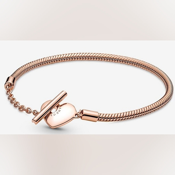 Pandora | Jewelry | Authentic New Pandora Pandora Moments Heart Tbar ...